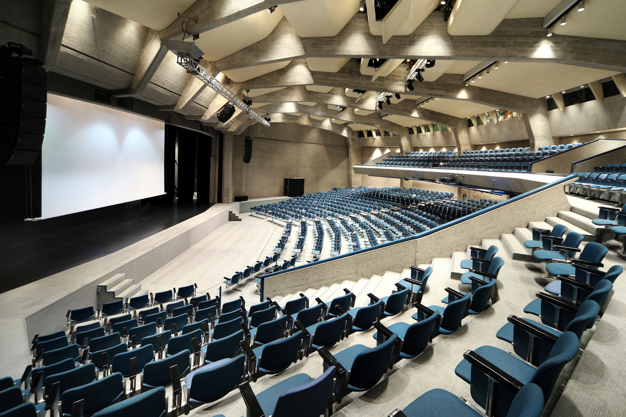 How Important are Acoustics in Building Design? | ASSA ABLOY Door ...