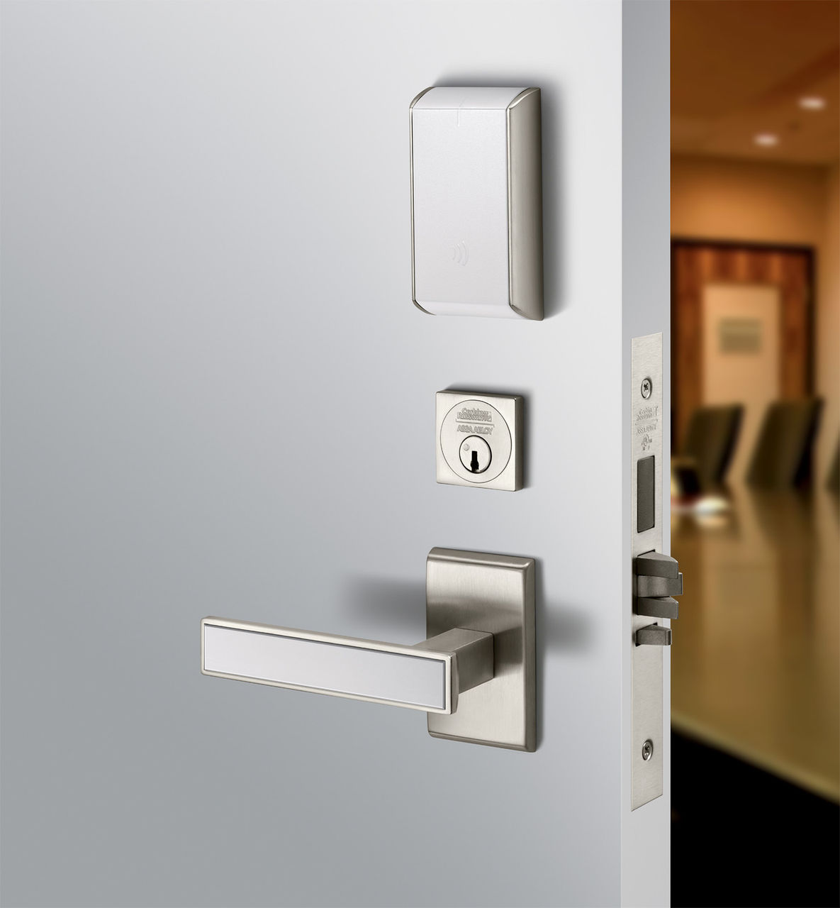 Electronic Access Control Locks & Systems | ASSA ABLOY DSS
