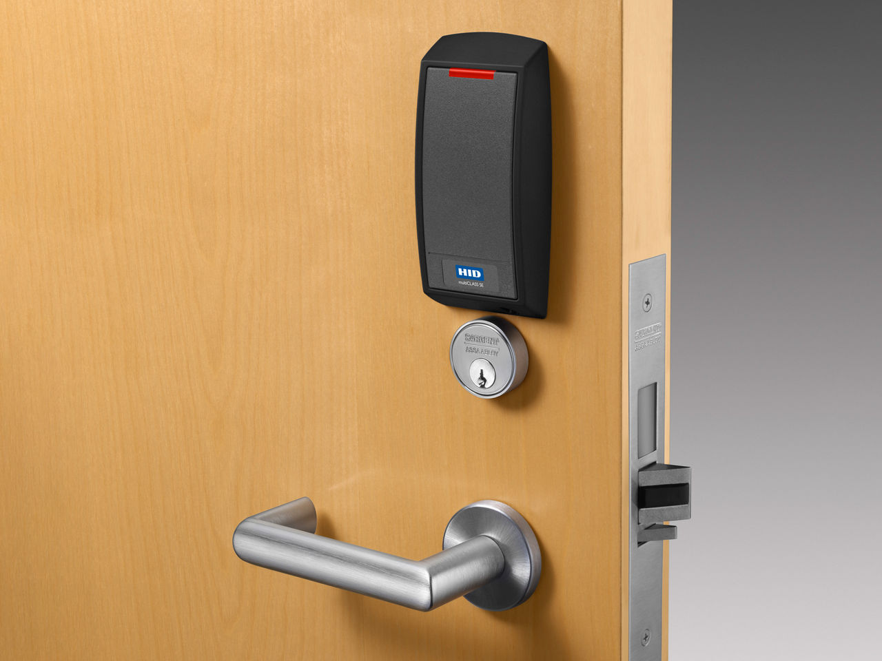 Hardware products | ASSA ABLOY DSS