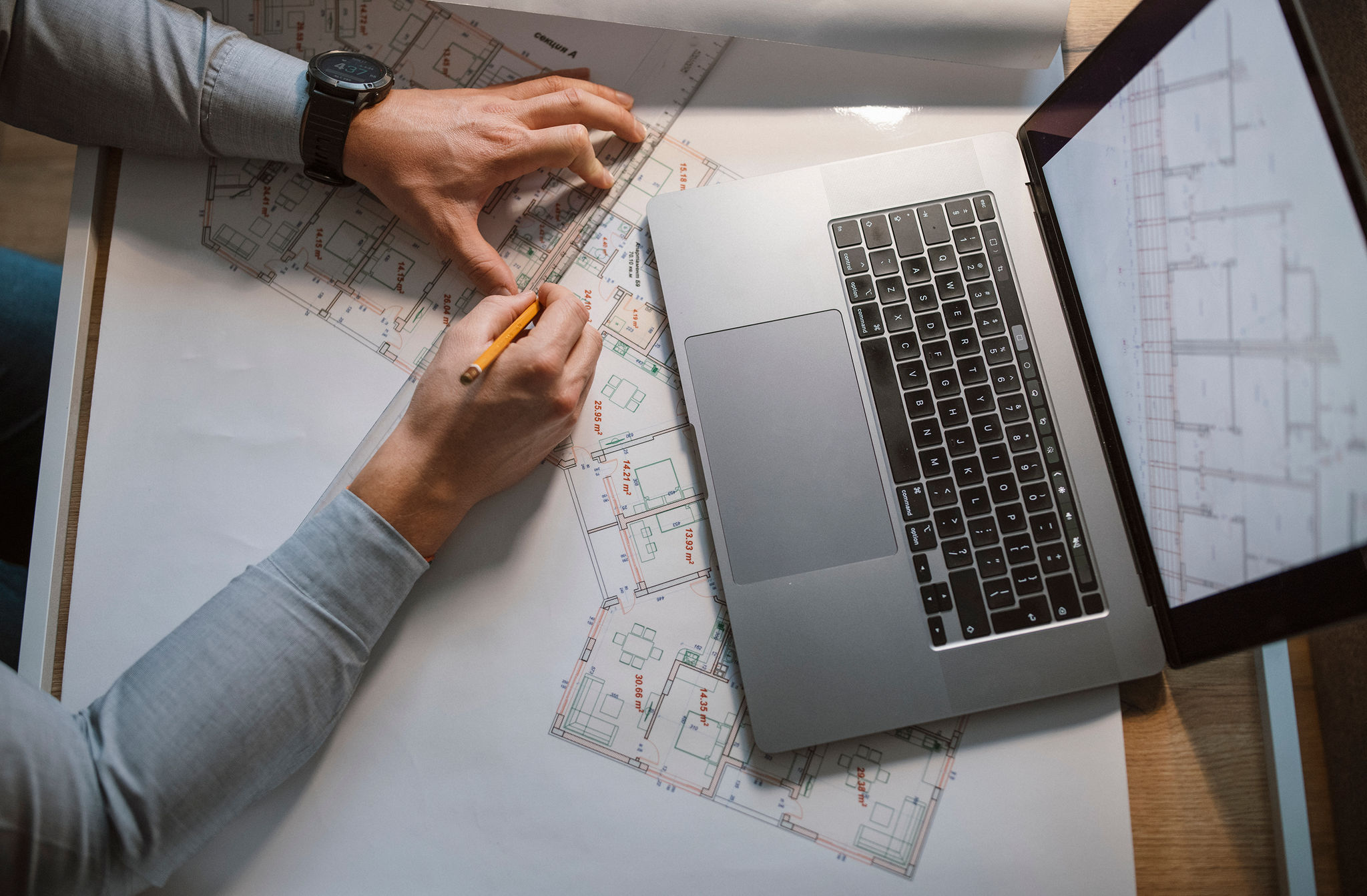 SpecsIntact expert support for door opening solutions | ASSA ABLOY DSS