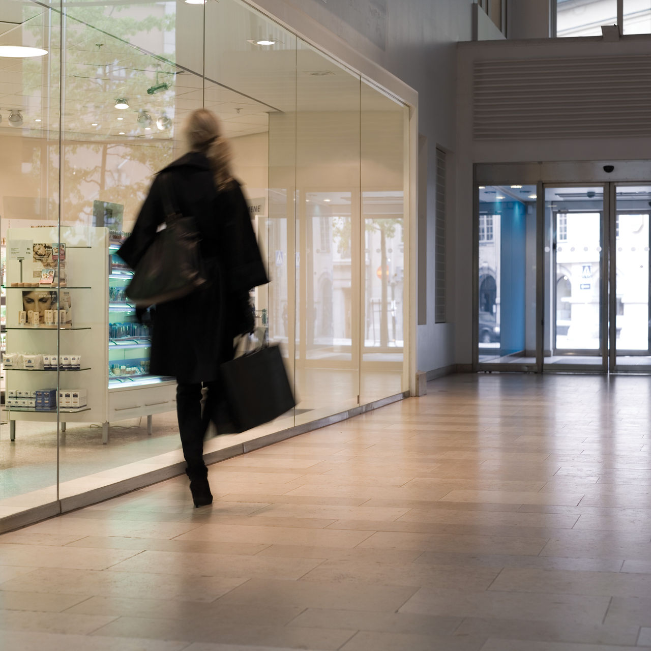 Curb To Core Retail Solutions | ASSA ABLOY DSS