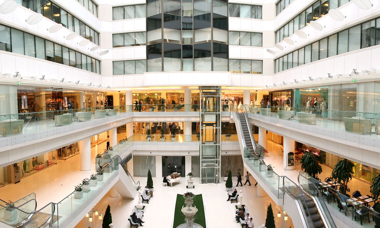 Retail & Storefront Door Solutions | ASSA ABLOY DSS