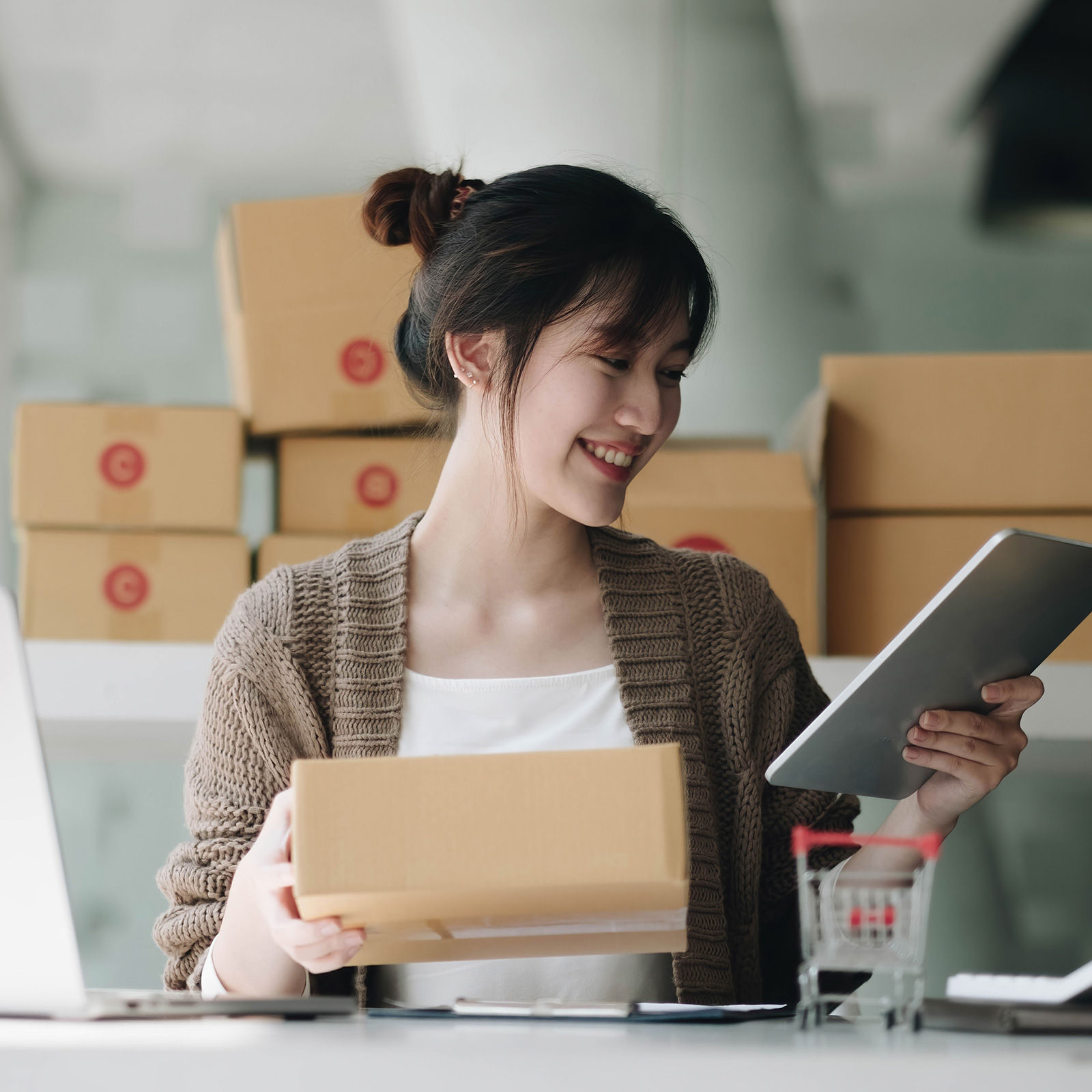 Curb To Core Commercial Enterprise Solutions | ASSA ABLOY DSS